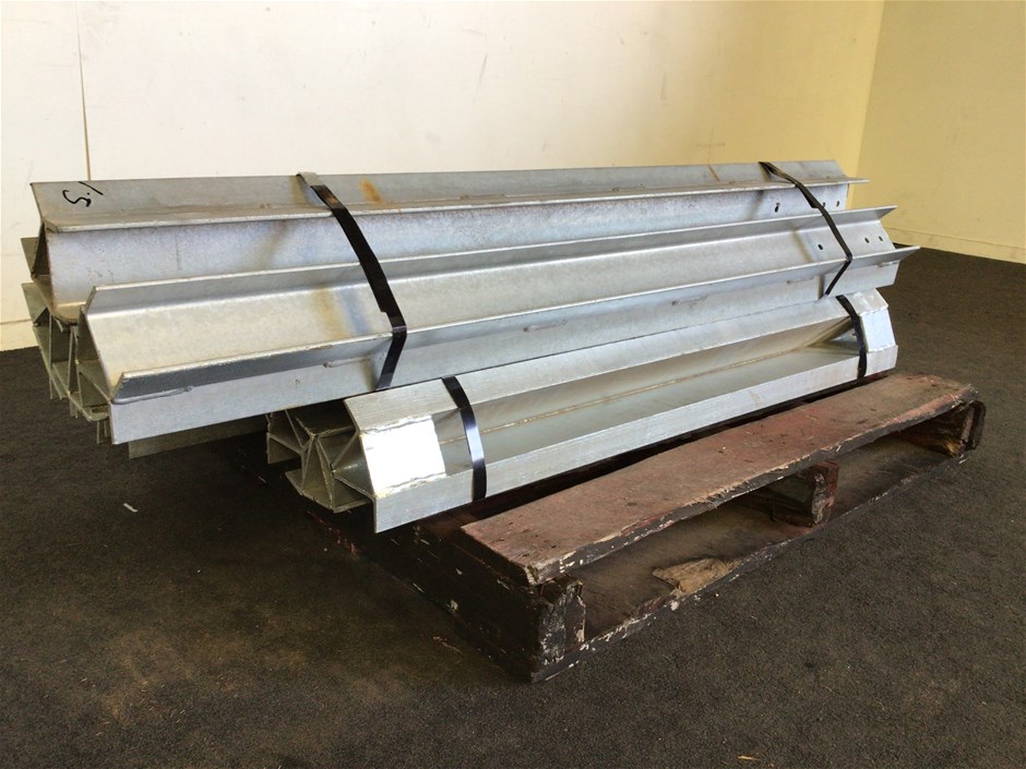 Galvanised Retaining Posts Auction (0002-7047727) | Grays Australia
