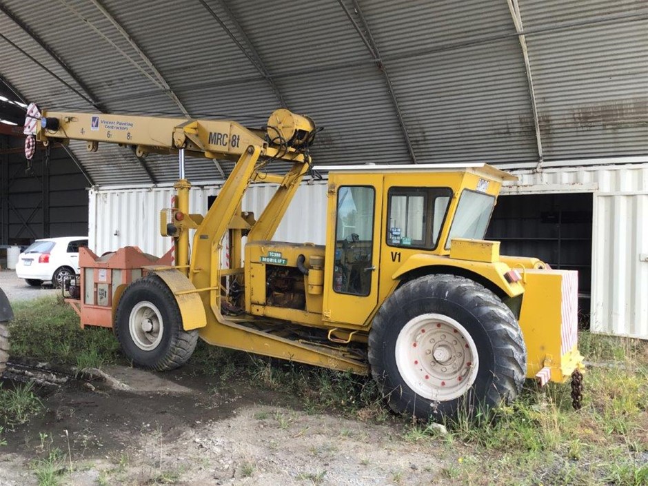 1972 Chamberlain TC38B Mobilift Yard Crane Auction (0022-3024329 ...