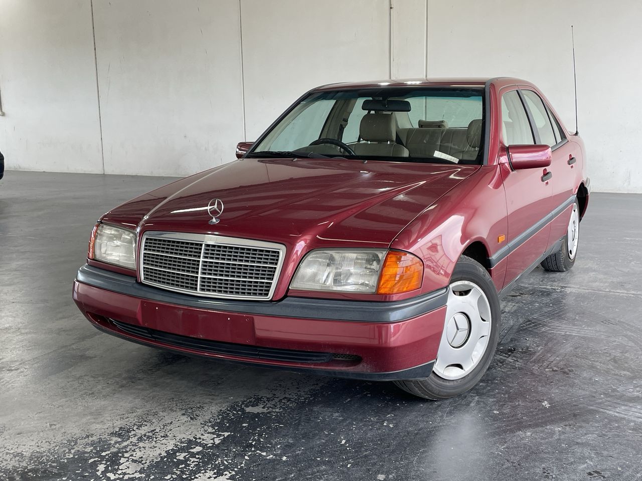 1994 Mercedes Benz C220 Classic W202 Automatic Sedan Auction (0001 ...