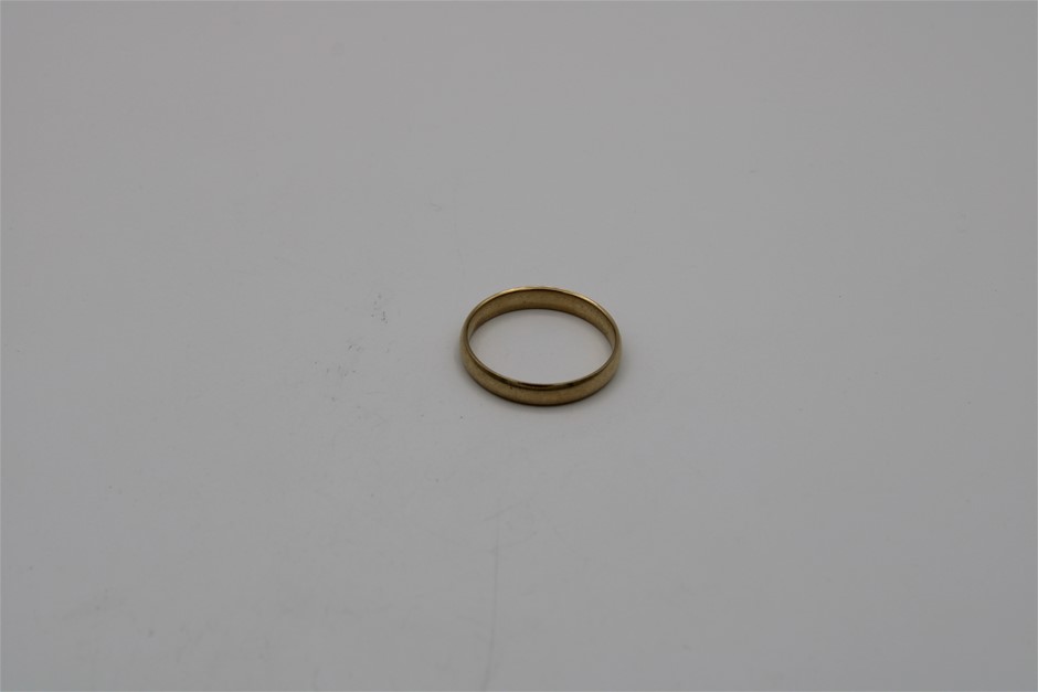 A Stamped 9Ct Yellow Gold, Band Ring Auction (0007-9037902) | Grays ...