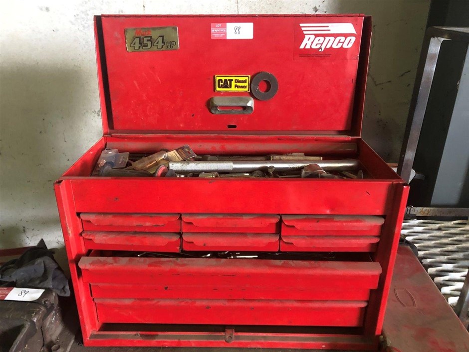 Red Toolbox and Qty of Tools Auction (0088-7041971) | Grays Australia