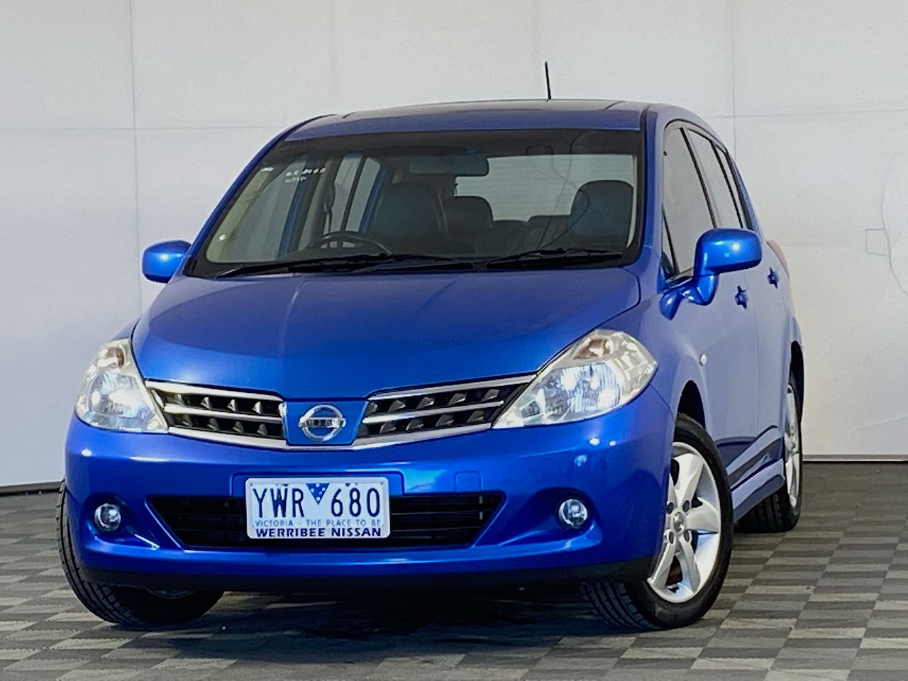2011 Nissan Tiida Ti C11 Automatic Hatchback Auction (0001-20074136 ...
