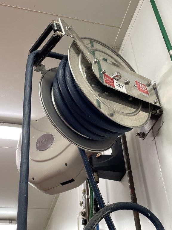 KOREEL WWTWA-1315S Hose Reel and hose Auction (0208-5051836) | Grays ...