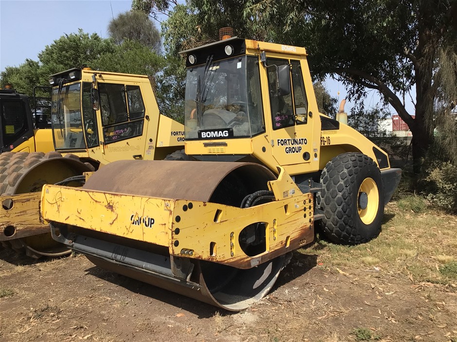2006 Bomag BW 211 D - 4 Smooth Drum Roller Auction (0016-3024603 ...