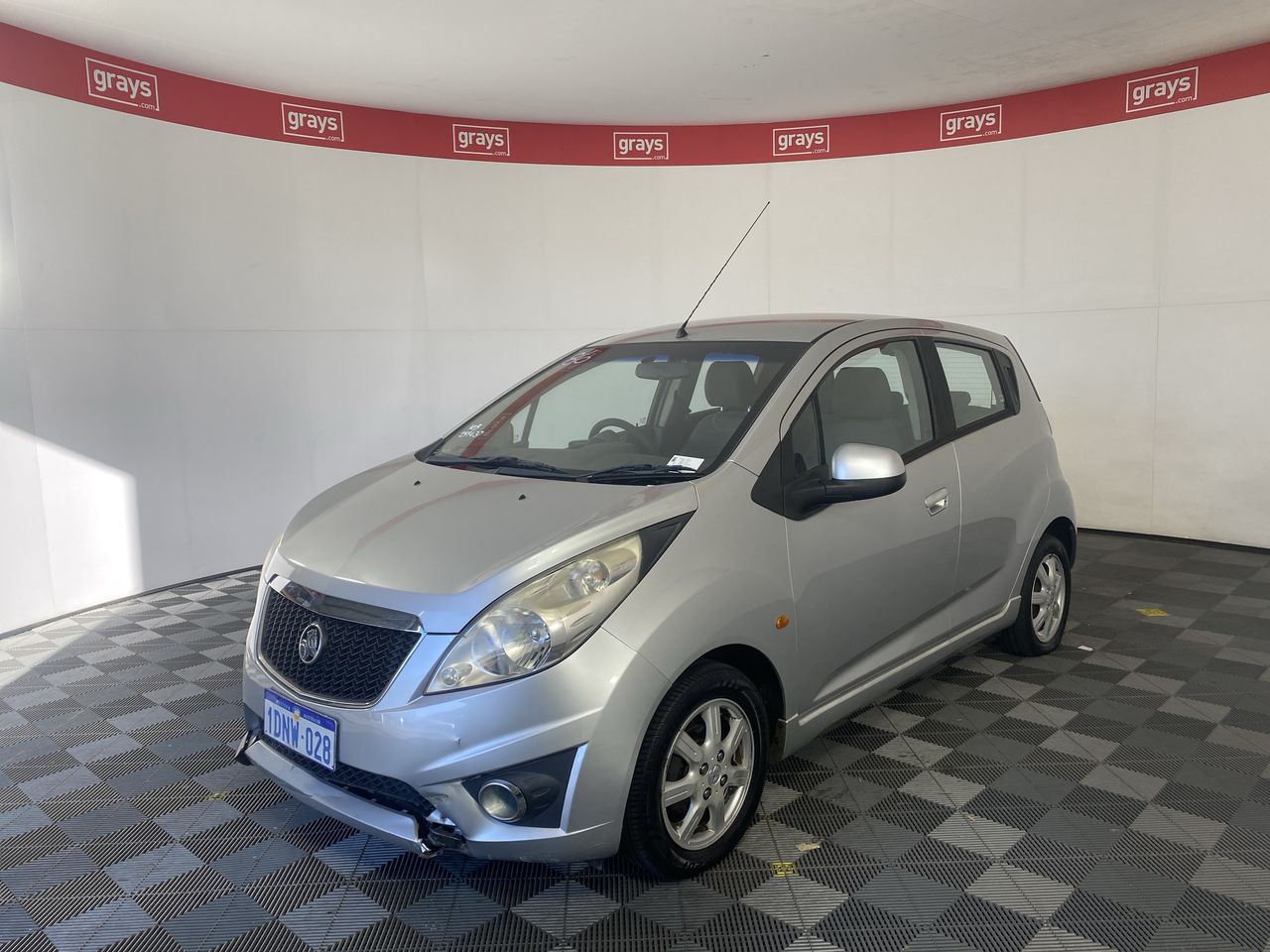 2010 Holden Barina Spark CD MJ Manual Hatchback Auction (0001-9039159 ...