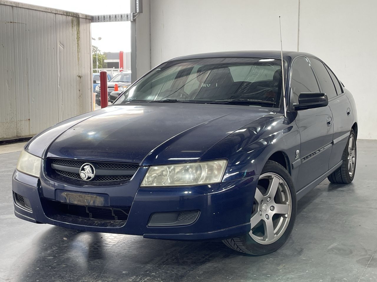 2004 Holden Commodore Executive VZ Automatic Sedan Auction (0001 ...