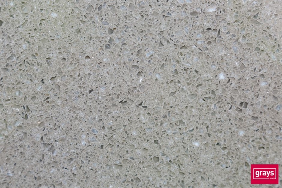 Essa Stone 1x Slab of Engineered Quartz Auction (0118-5052537) | Grays ...
