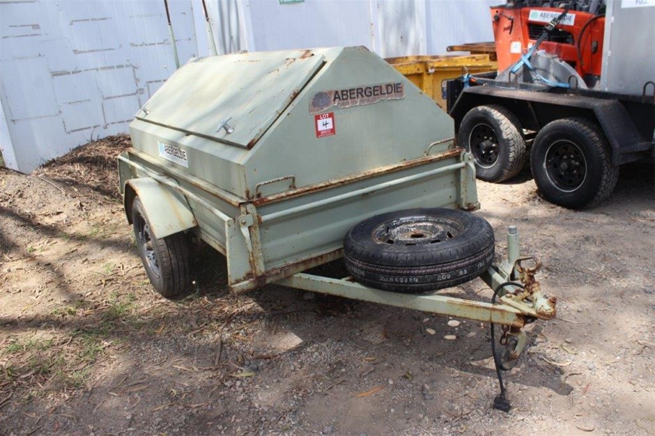 1999 Enclosed Box Trailer Auction (0004-5051920) | Grays Australia