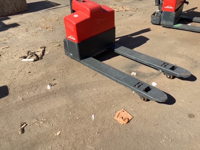 Linde MT15 Pallet Truck Auction (0005-9040822) | Grays Australia