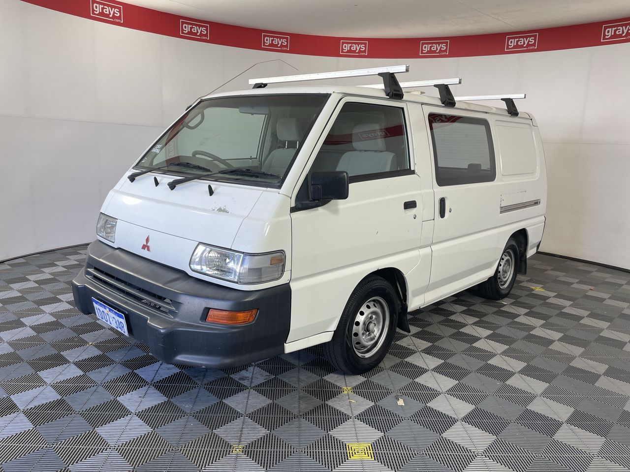 2011 Mitsubishi Express SWB SJ Manual Van Auction (0001-9039566 ...