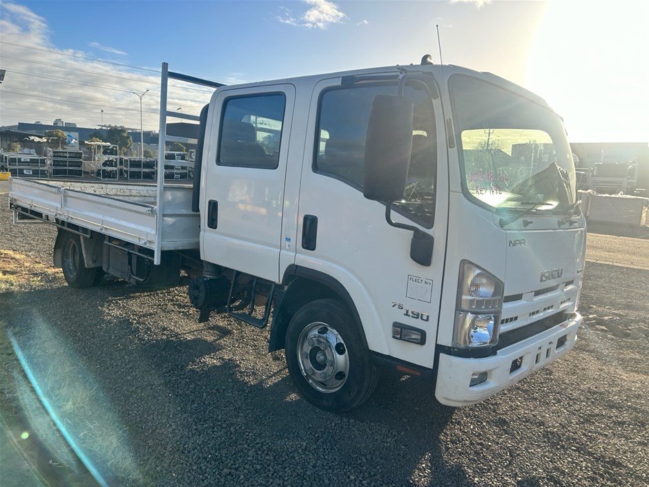 2015 Isuzu NPR 4 x 2 Tray Body Truck Auction (0002-3024982) | Grays Australia
