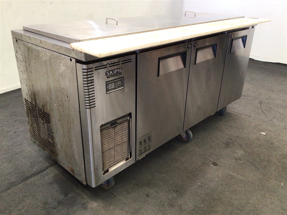 SKIPIO Ice Cream Chiller Auction (0008-7044043) | Grays Australia