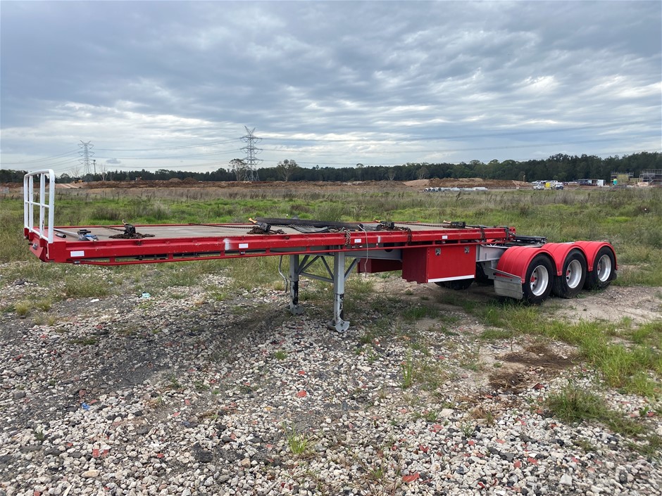 2004 Kruger Tri-Axle Flat Top Lead Trailer Auction (0015-5052132 ...