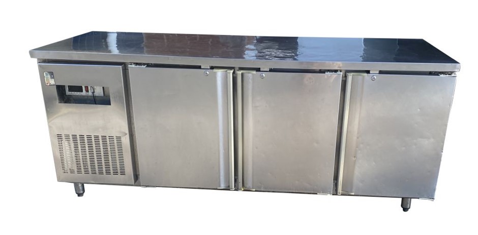 RS T007 -550 LITRE 3 DOOR STAINLESS STEEL FRIDGE Auction (0035-5051927 ...