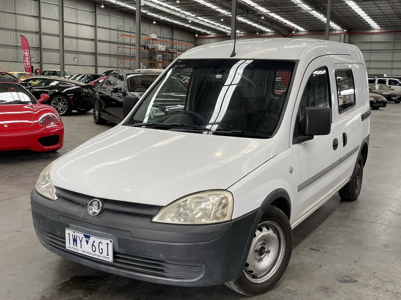 2003 Holden Combo XC Manual Van Auction (0001-20076378) | Grays Australia