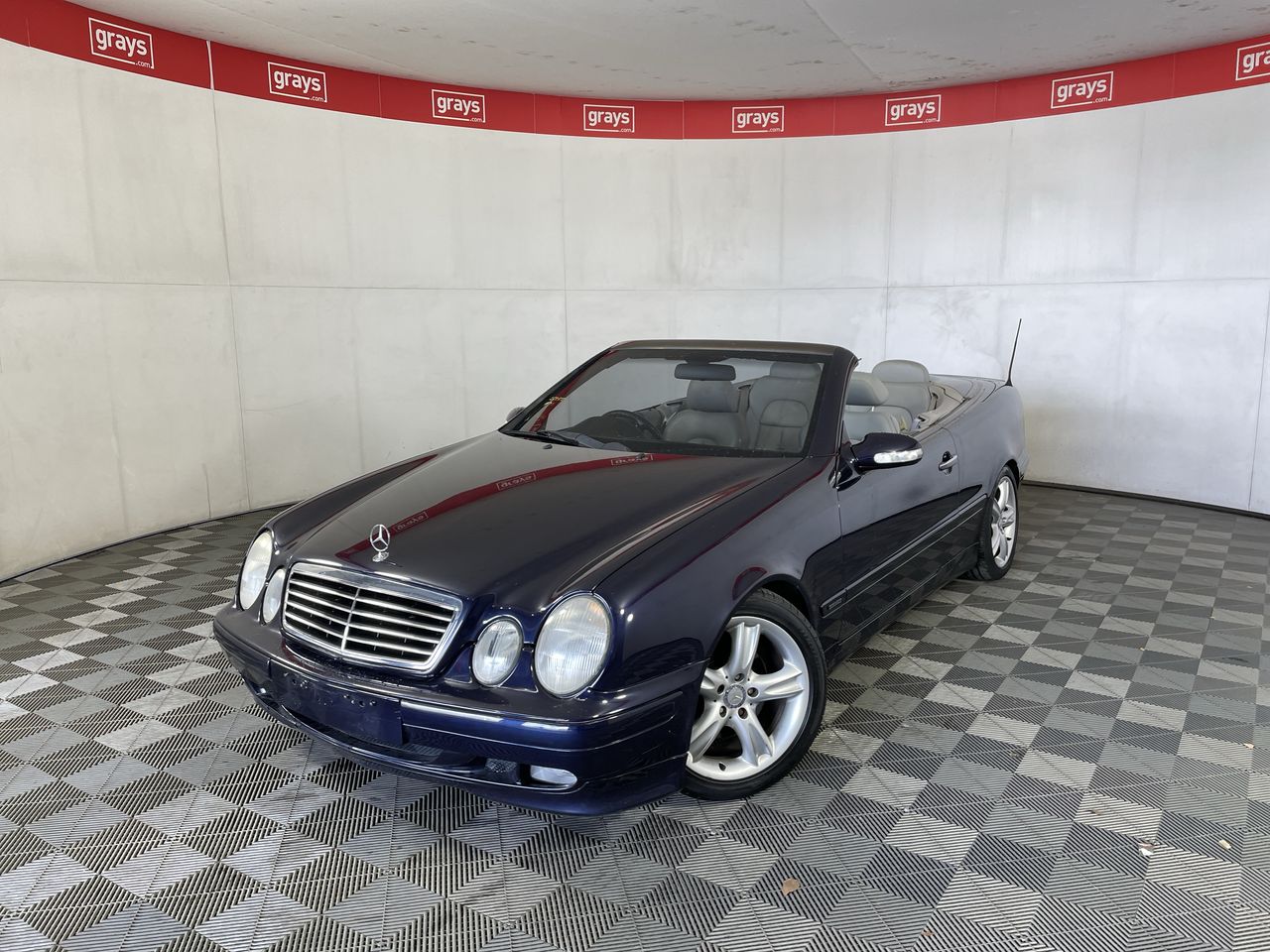 2001 Mercedes Benz CLK430 Elegance A208 Automatic Convertible Auction ...