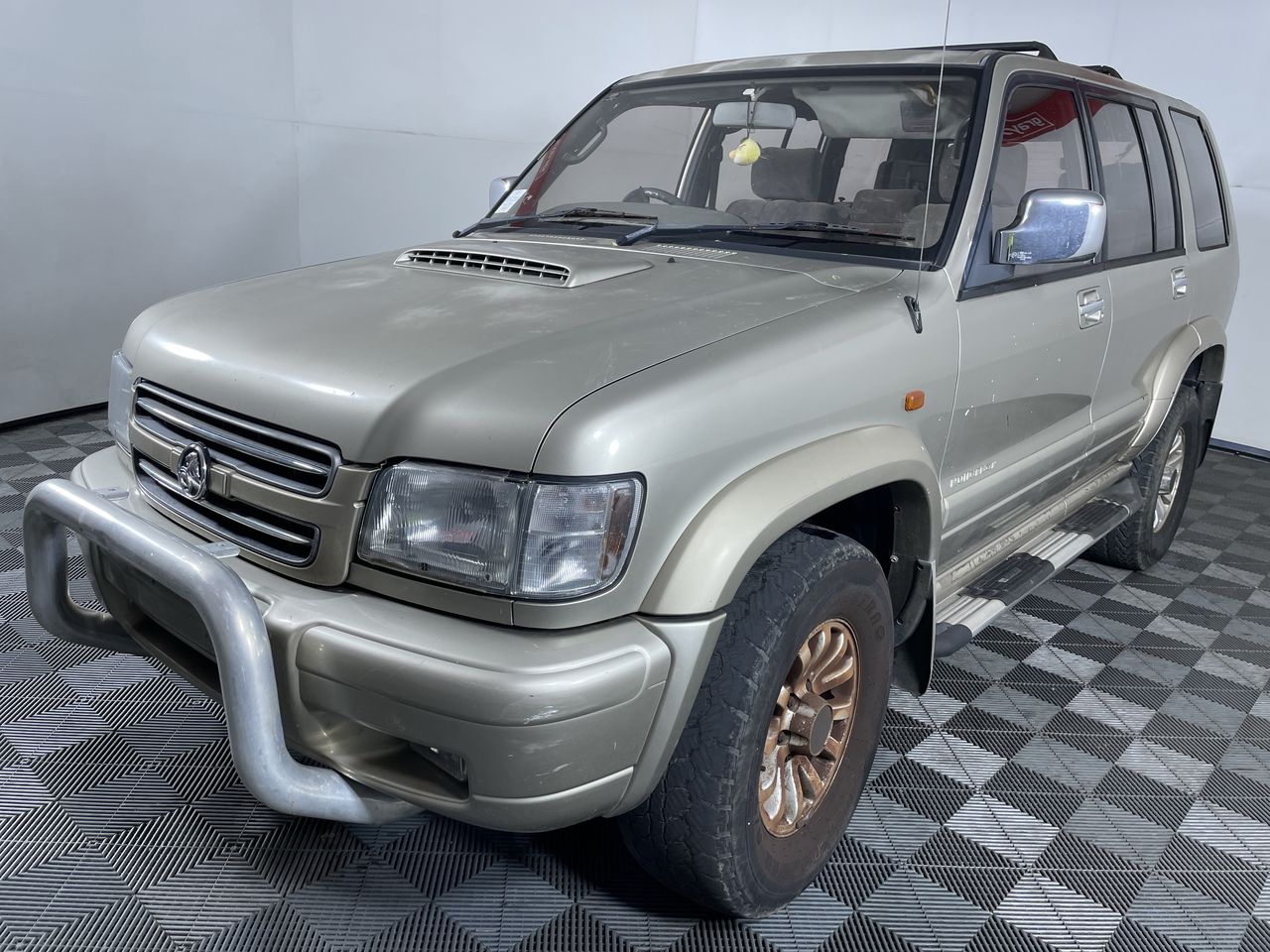 2002 Holden Jackaroo SE LWB (4x4) Turbo Diesel Automatic 7 Seats Wagon ...
