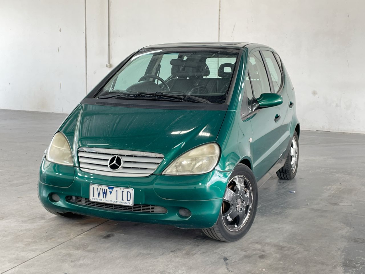 2001 Mercedes Benz A190 Avantgarde W168 Manual Hatchback Auction (0001 ...