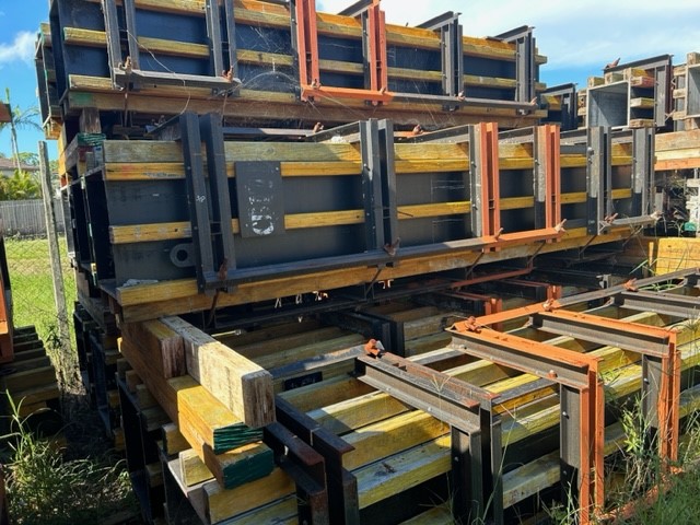Qty 9 Column Boxes Auction (0318-7044091) | Grays Australia