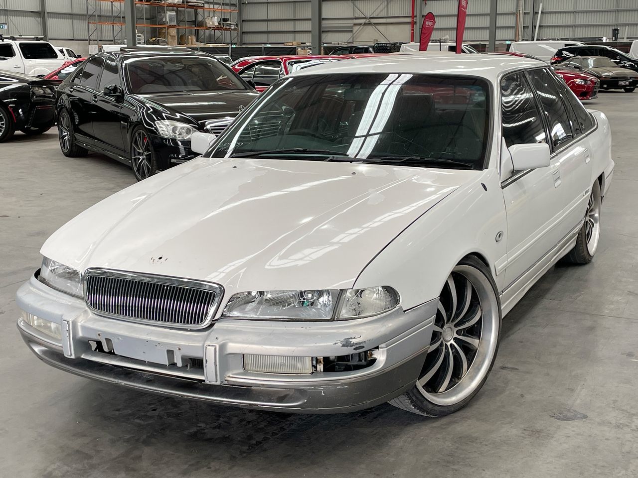 1997 Holden Caprice VS Automatic Sedan Auction (0001-20083514) | Grays ...