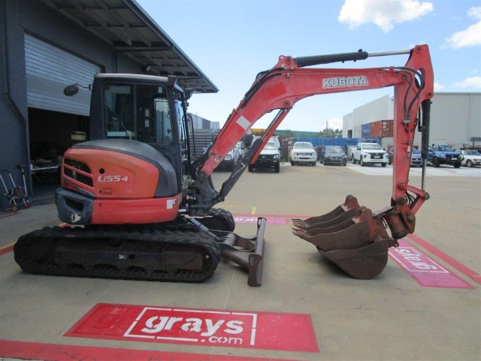 Kubota U55 5.5 Tonne Hydraulic Excavator Auction (0002-7044227) | Grays Australia