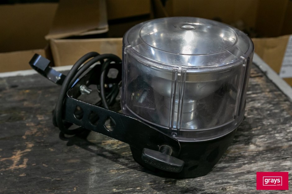 DataFlash AF1000 11x High End Flash System Lights Auction (0310-5051755 ...