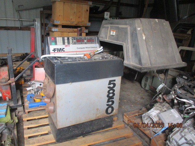 FMC Computer Wheel Balancer Auction (0112-3025077) | Grays Australia