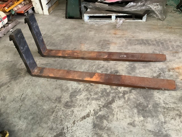 Pair Of Forklift Tynes - 1770mm Long Auction (0043-9040497) | Grays ...