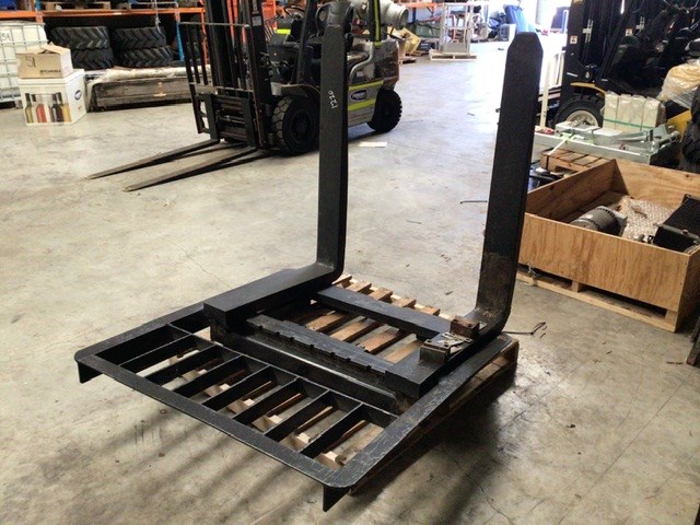 Forklift Tyne Assembly with Side Shift and Manual Tyne Positioners ...