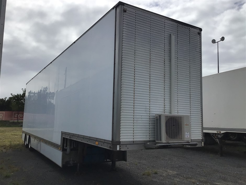 1997 Lucar Linehaul Car Carrier Trailer