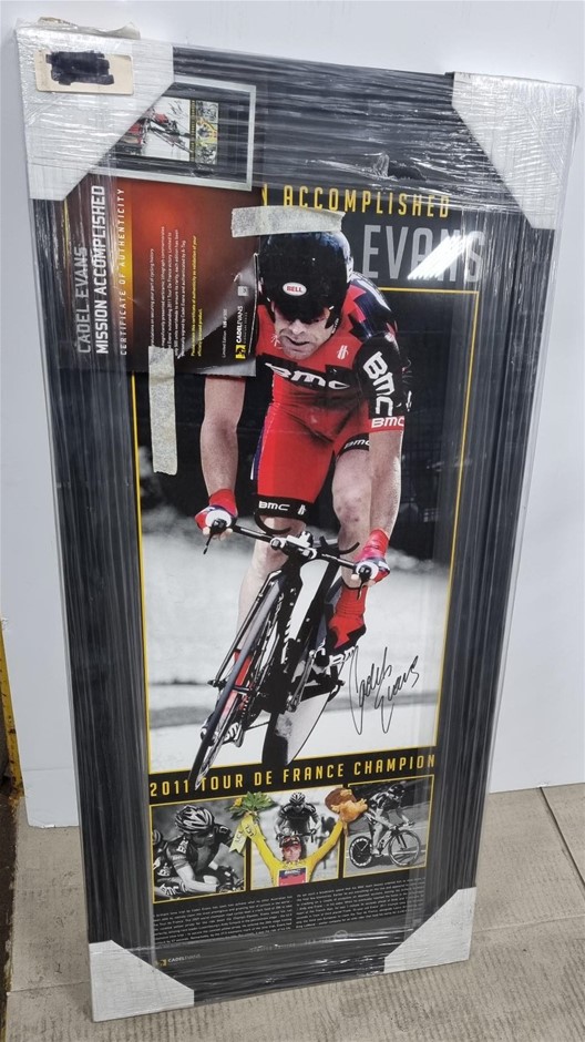 Cadel Evans TDF Hand Signed Photo Framed Auction (0023-2187685) | Grays ...