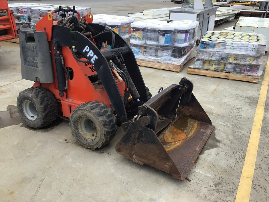 Dingo Mini Loader & Plant Trailer Combo with Attachments Auction (0001 ...