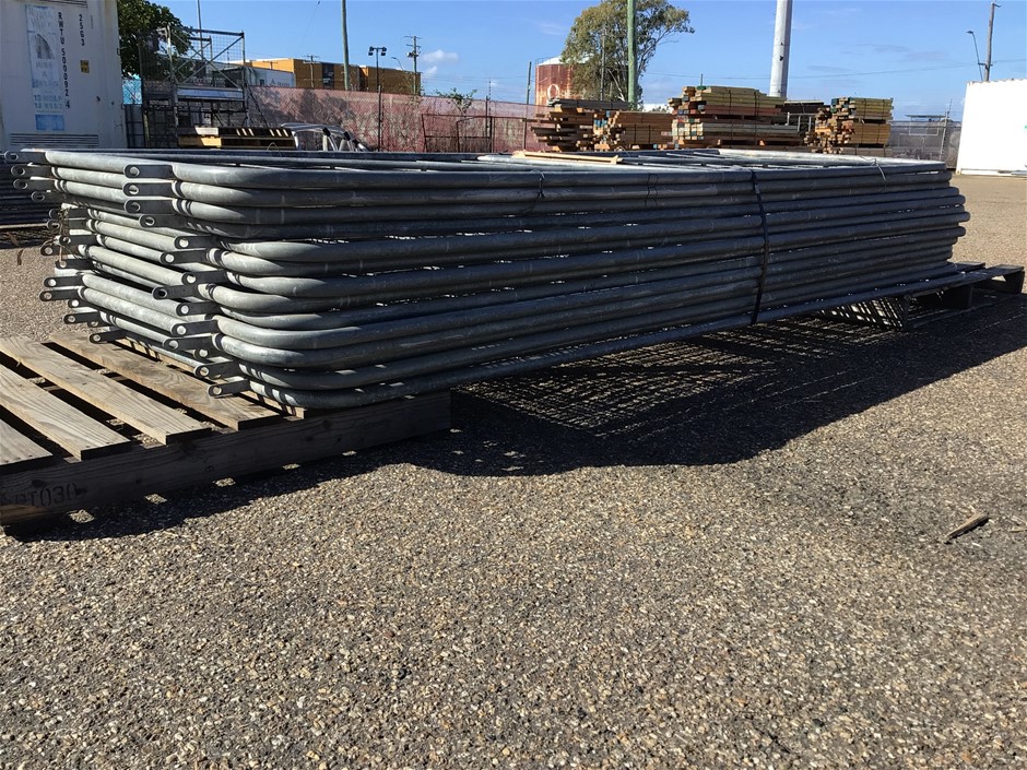 15 x Farm Gates Auction (0015-7044545) | Grays Australia