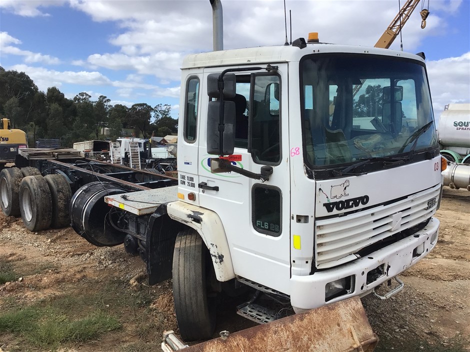 1997 Volvo FL6.26 6 x 4 Auction (0080-3025683) | Grays Australia