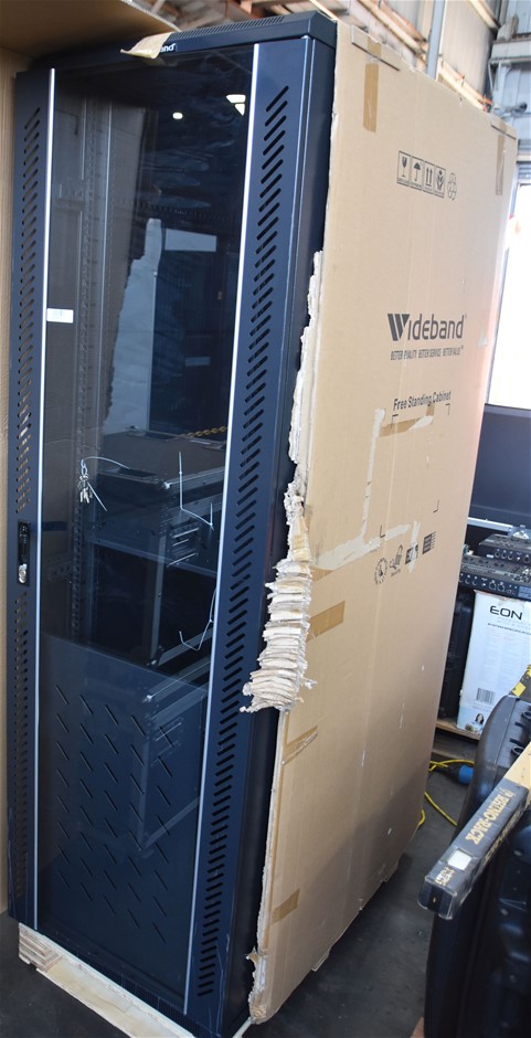 Wideband CB42FS61BKL Comms RACK, HP Switch & SHELF RACK Auction (0003 ...