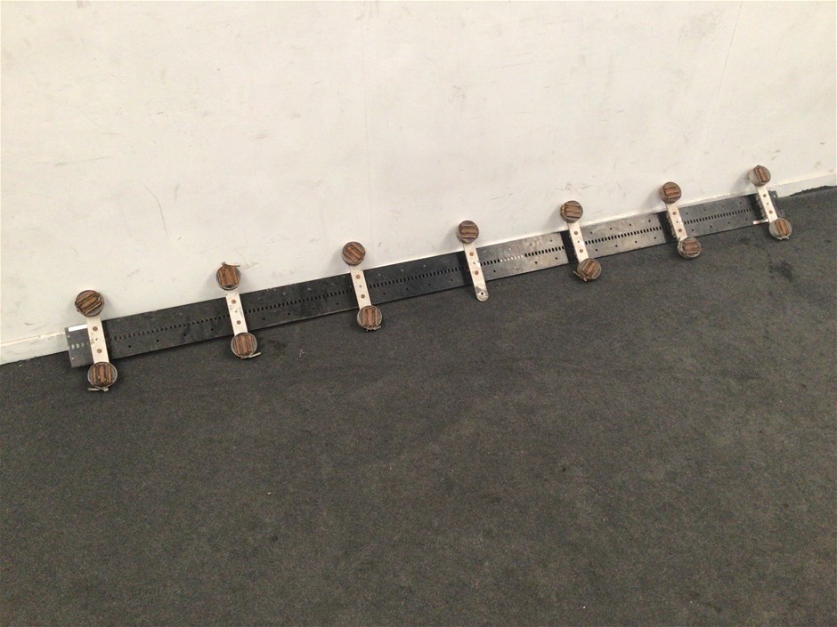 Gullco Magnetic Guided Welding Tracks Auction (0008-7044842) | Grays ...