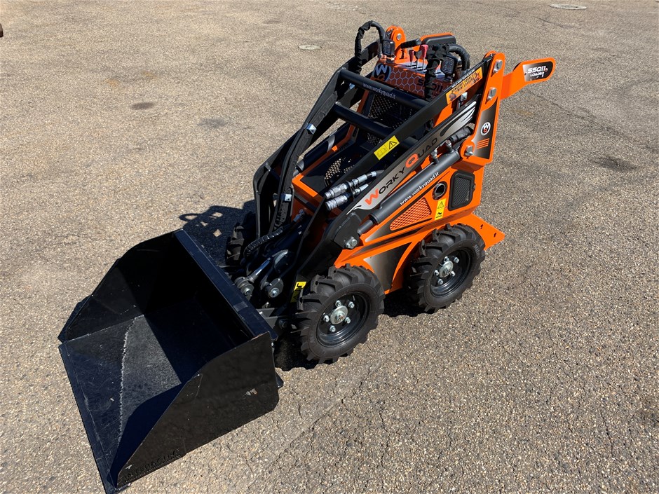 2021 Castgroup Worky-Quad SSQ11 Mini Loader