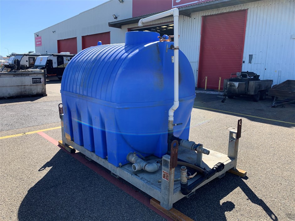 Skid Mounted Poly Water Tank Auction (0015-7044822) | Grays Australia
