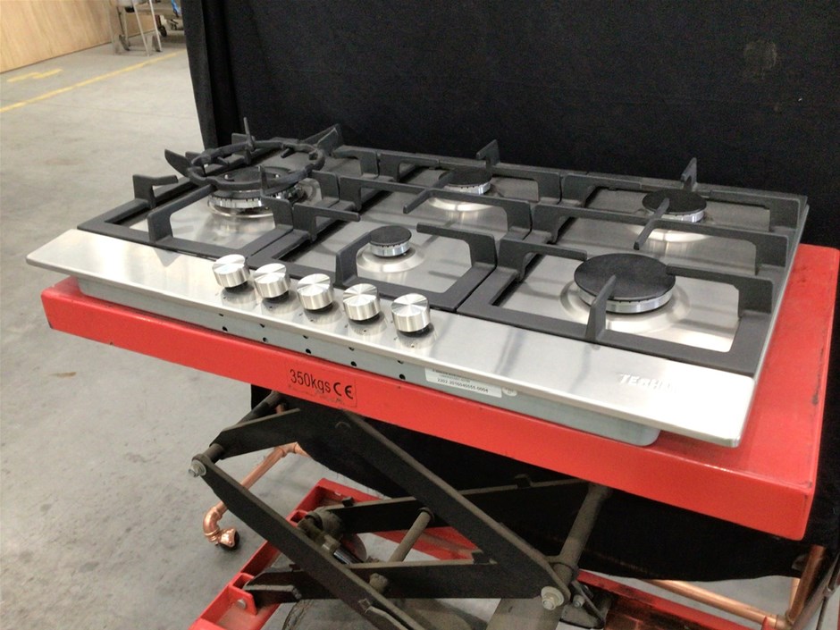 Technika TGC9GLWSS 5 Burner Gas Cooktop. Auction (0038-3025699) | Grays ...