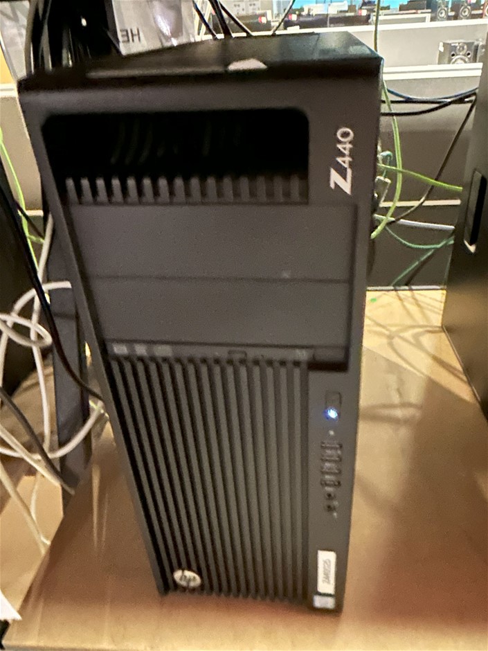HP Z440 Workstation desktop computer Auction (0389-5052701) | Grays ...