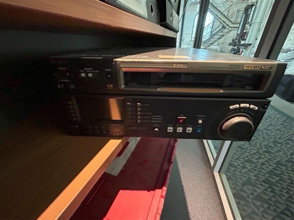SONY HDW-1800 HD Digital Video Cassette Recorder Auction (1069-5052723 ...