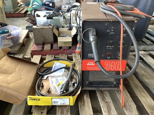 CIG Transmig 3 Phase Welder With Mig Spare MIG torch Auction (0019 ...