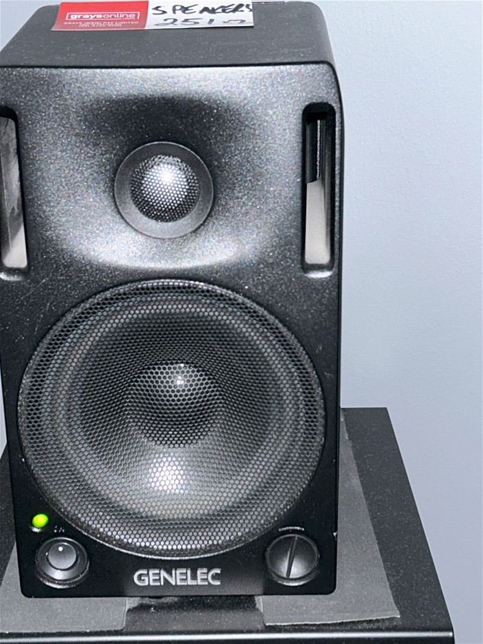 2 x GENELEC 1029A Active Monitor with stands Auction (1137-5052572 ...
