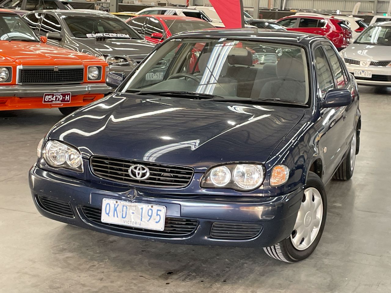 2000 Toyota Corolla Ascent AE112R Manual Sedan Auction (0001-21000195 ...