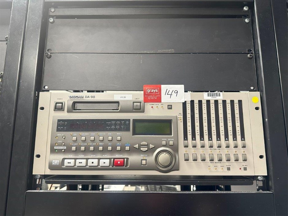 TASCAM Digital Multi-track recorder DA-98 Auction (0149-5052744 ...