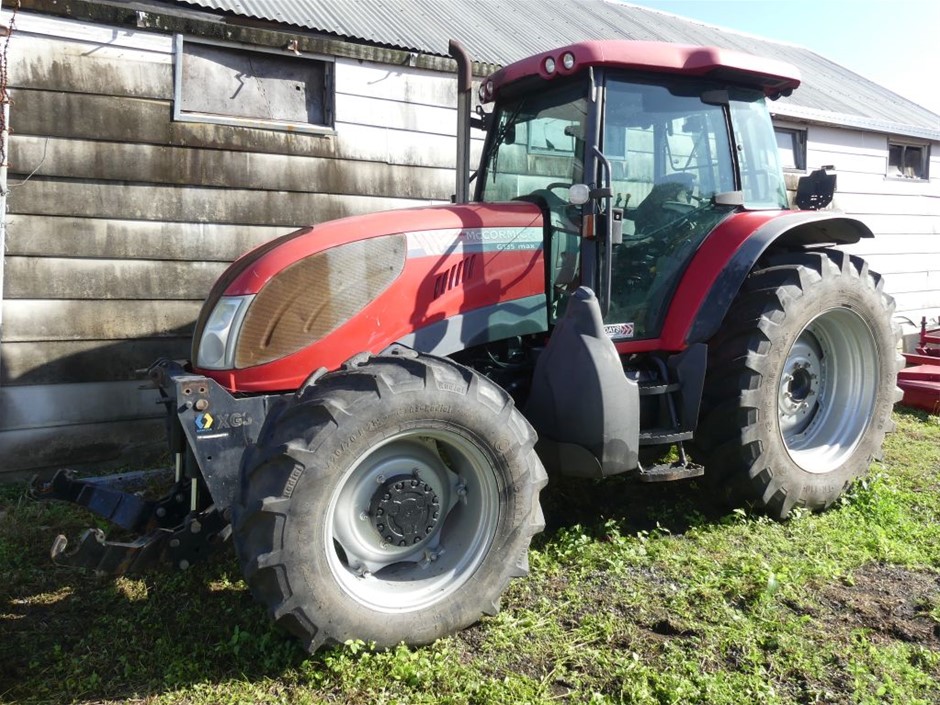2011 McCormick G135 max Tractor Auction (0036-5052798) | Grays Australia