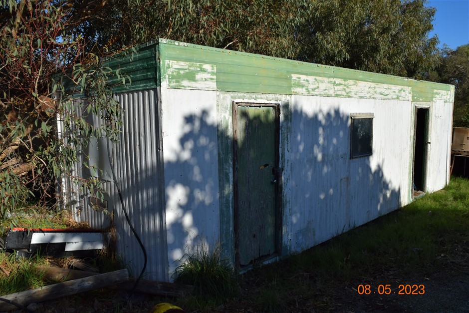 9m x 2.4m Transportable 2 Room Building Mounted on 12m Long x 2.4m ...