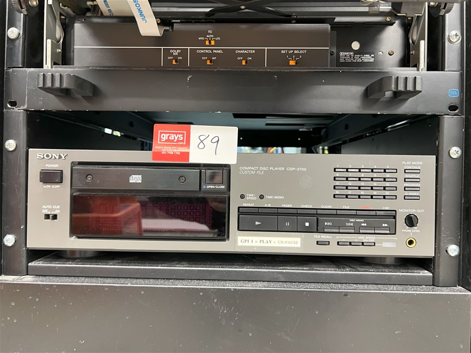 SONY CDP-2700 Compact Disc Player Auction (0089-5052744) | Grays Australia