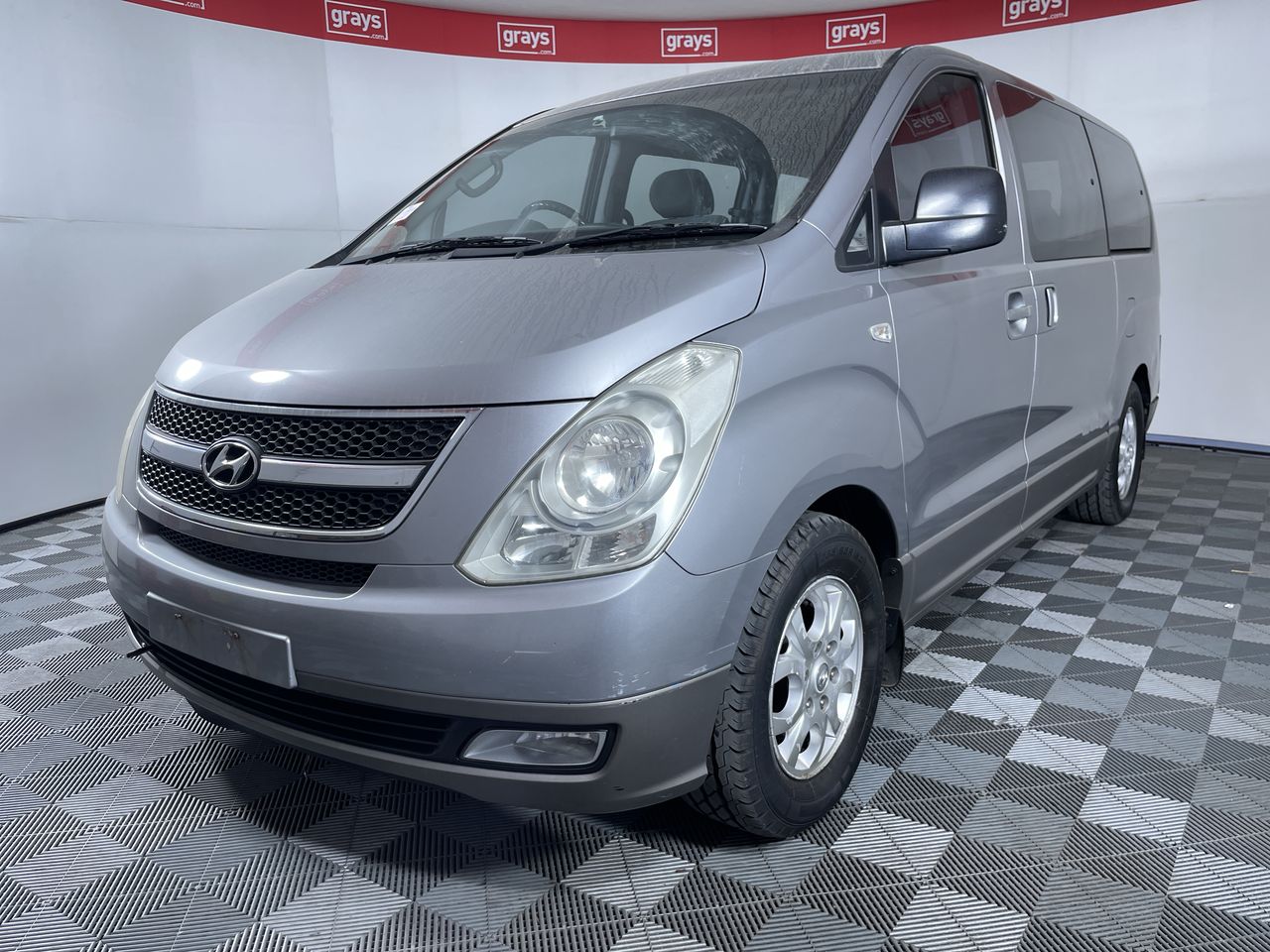 2011 Hyundai iMAX TQ Turbo Diesel Automatic 8 Seats People Mover Auction (0001-50503666) | Grays ...