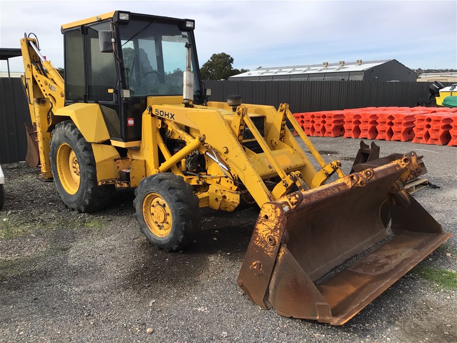 Massey Ferguson 50 HX Backhoe Loader Auction (0045-8017310) | Grays ...